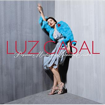 Pequenos Medianos Y Grandes Exitos Luz Casal CD Album Achat