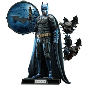 Figura Hot Toys MMS697 - DC Comics - WB 100 - Batman - Merchandising ...