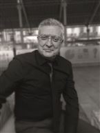 Presentación del libro "un poeta en guerra" por su autor, Juan Carlos ...