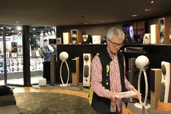 La Bulle Acoustique : visite à la Fnac Forum, dans le temple de l’audio ...