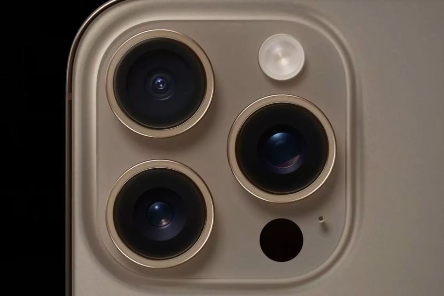 iPhone 16 Pro et 16 Pro Max : écran plus grand, ultra grand-angle 48 ...