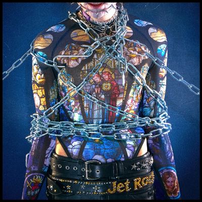 Saferooms & Healing Frequencies : CD album en Plume : tous les disques ...