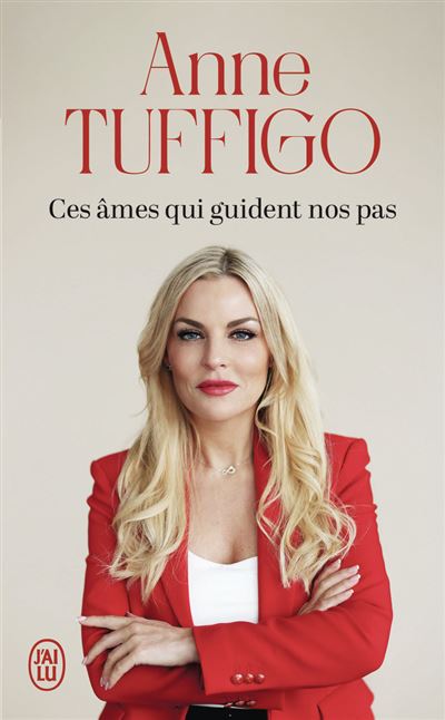Ces âmes qui guident nos pas Une médium accompagne nos vies - Poche ...