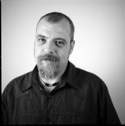 Le dothraki facile Guide de conversation créé par David J. Peterson et ...